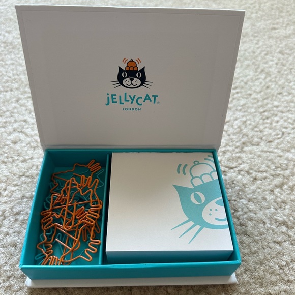 Jellycat | Accessories | Jellycat Exclusive Paper Clip And Sticky Notes ...